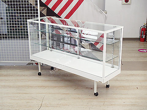 P4083267 | ガラスショーケースの制作・通販なら石山製作所